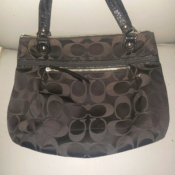 Coach | Bags | Coach Signature Print Tote Black Fabric Shoulder Bag ...